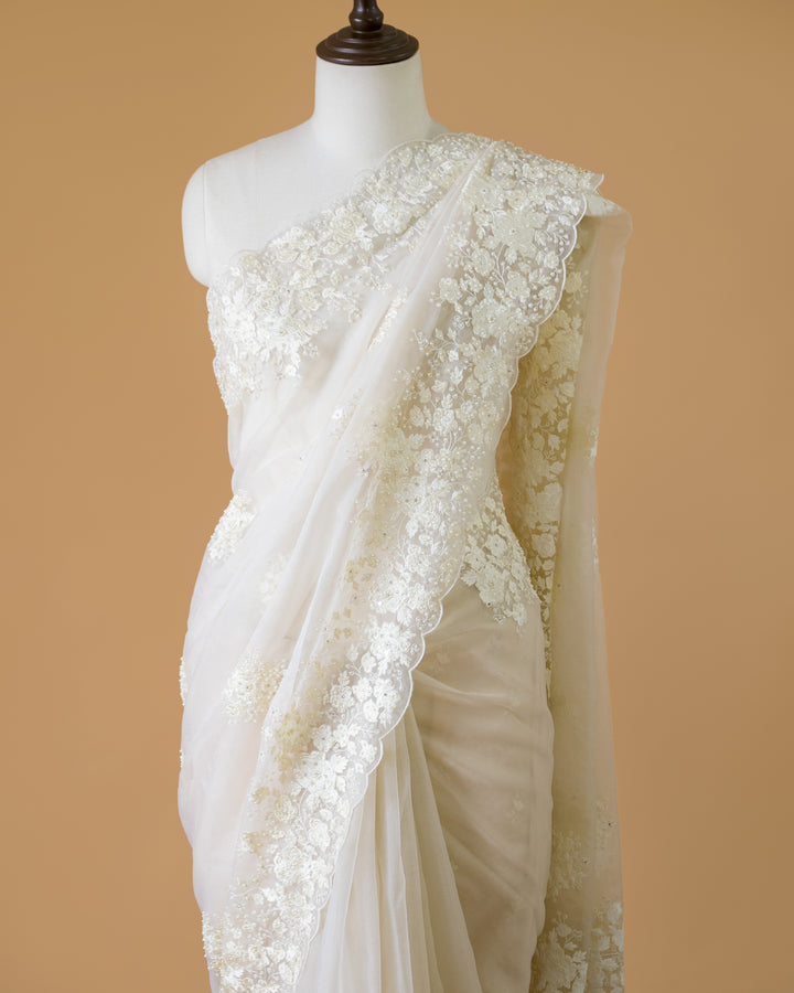 Best Saree Collection for Women in India - Malhotra's Indian Heritage